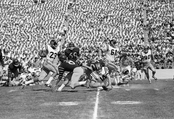 Big Red Legends: Johnny Roland | THE BIG RED ZONE